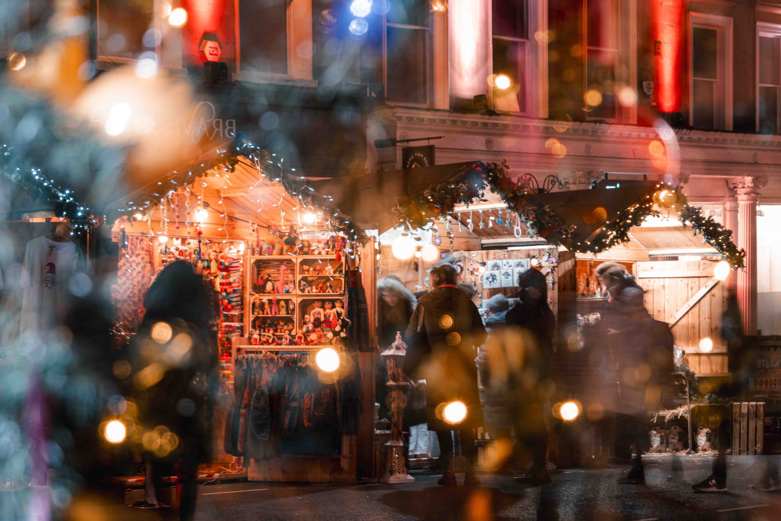 Best Christmas markets and attractions to drive to in the UK - Dayinsure